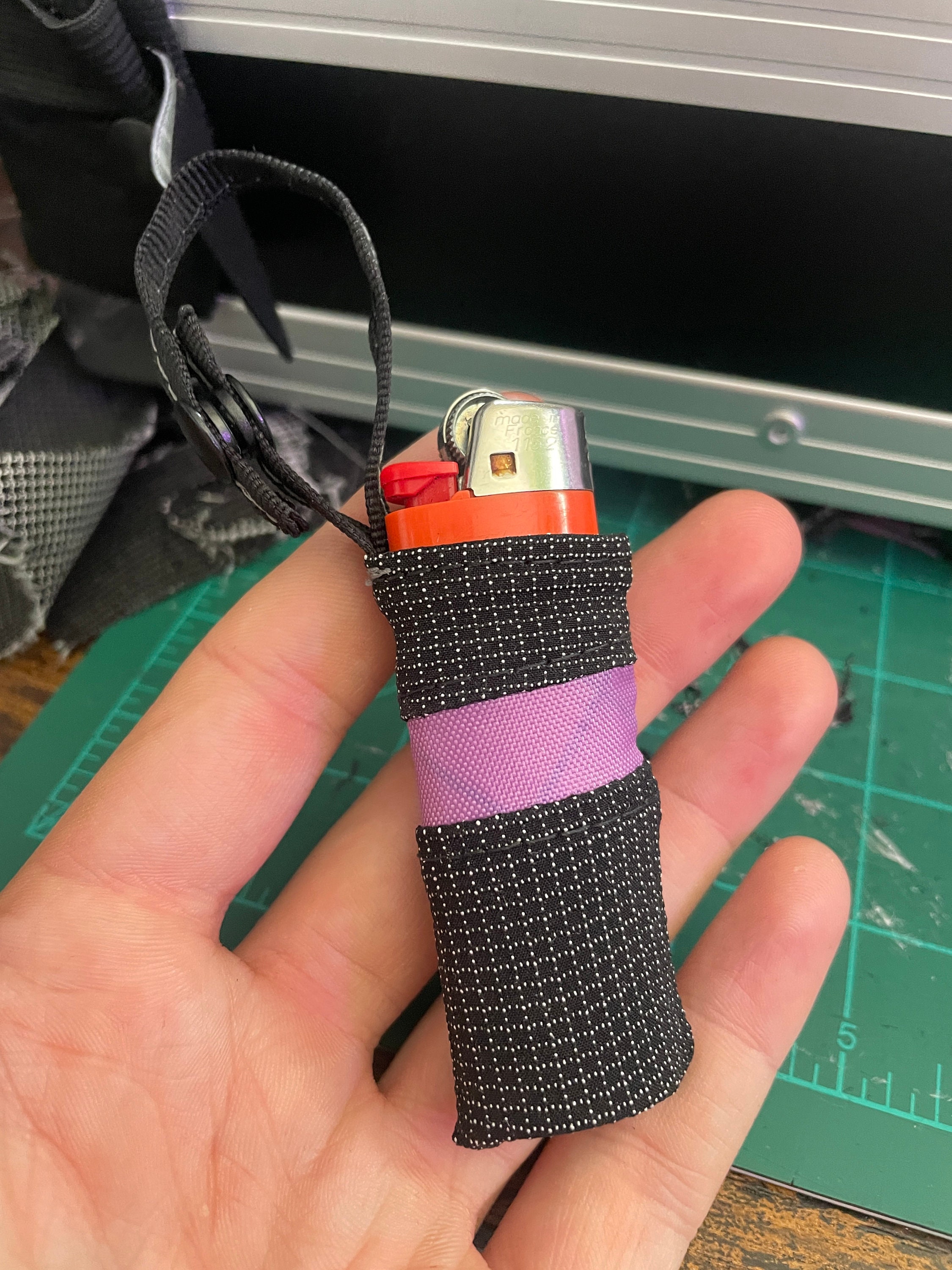 6-lighter-lanyard.jpeg